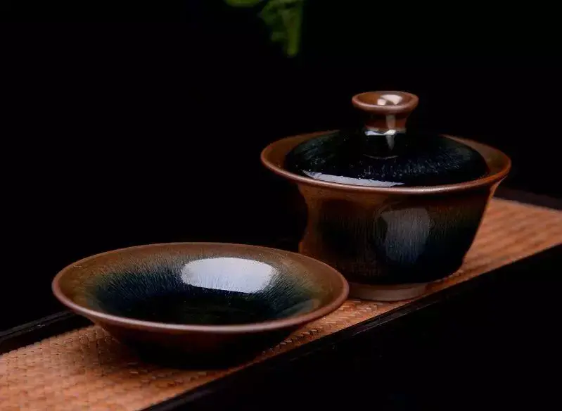 古代的杯子为什么都没有把儿？ - 知乎