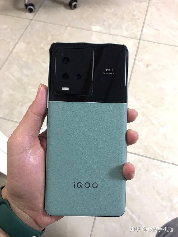 苹果13和IQOO10选什么，高中游戏玩的比较少? - 知乎