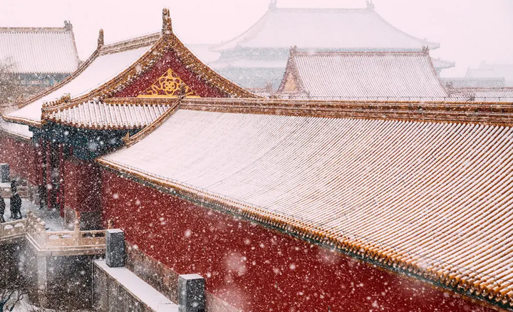 英文诗歌 | 爱尔兰诗人路易斯·麦克尼斯的《雪》 - 知乎