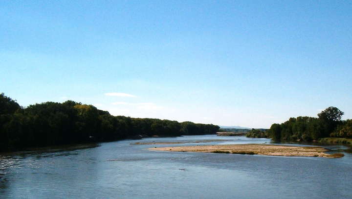 优美法语经典歌曲推荐《La Maritza》 - 知乎