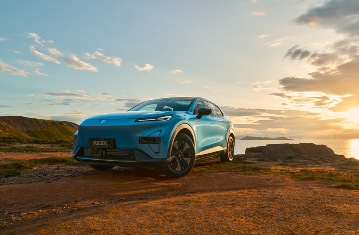 远远超越15万价值的SUV 11.99万元起 配哨兵模式 深蓝S05要火 - 知乎