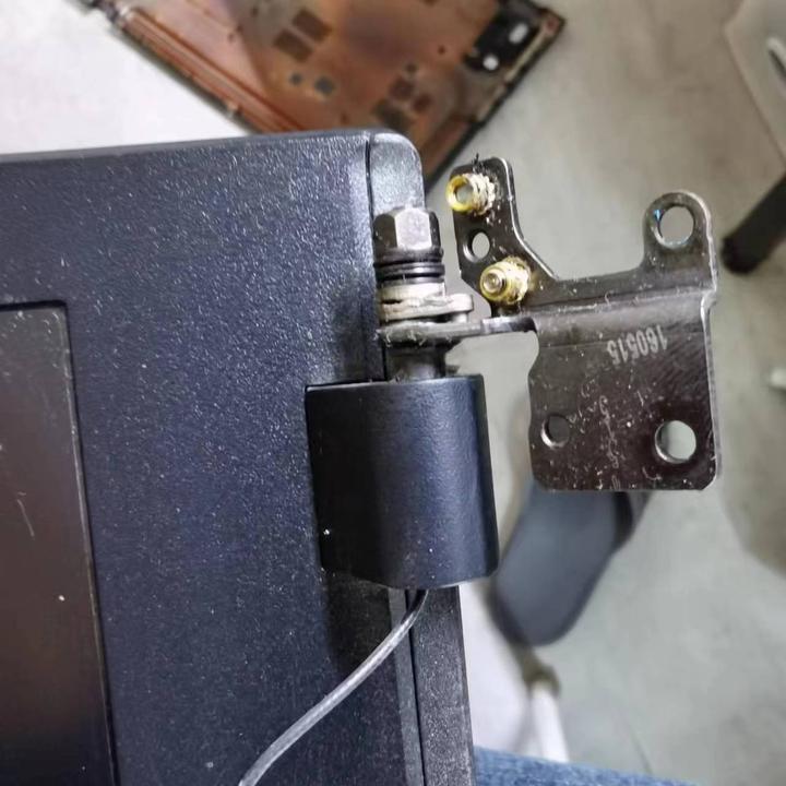 家用笔记本的弱点——屏轴 - 知乎