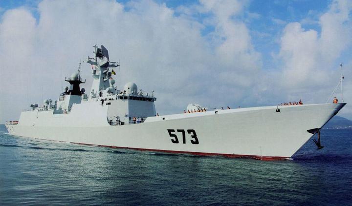 054A发射红旗-16C画面曝光，护卫舰客串盾舰不是梦，054B还有惊喜 - 知乎