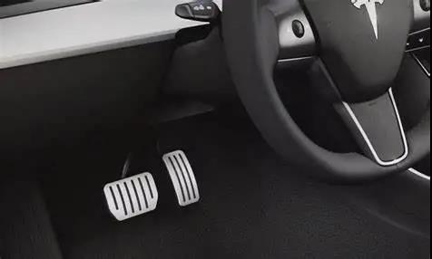 是不是“单踏板”系统导致特斯拉事故频发？理性分析，不黑不吹！ - 知乎