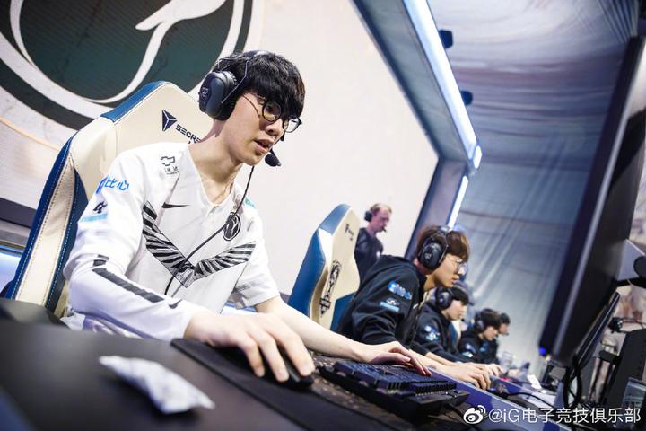 S9小组赛第三日：IG vs DWG，谁才是地表最强吸血鬼？ - 知乎