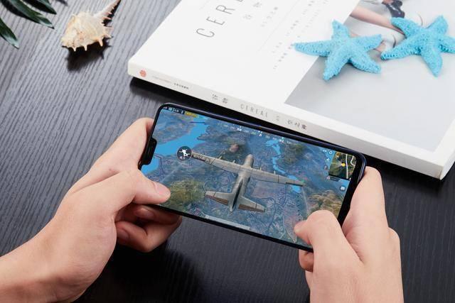 999元买哪款手机？vivo Z1青春版比荣耀畅玩8A更值得入手 - 知乎