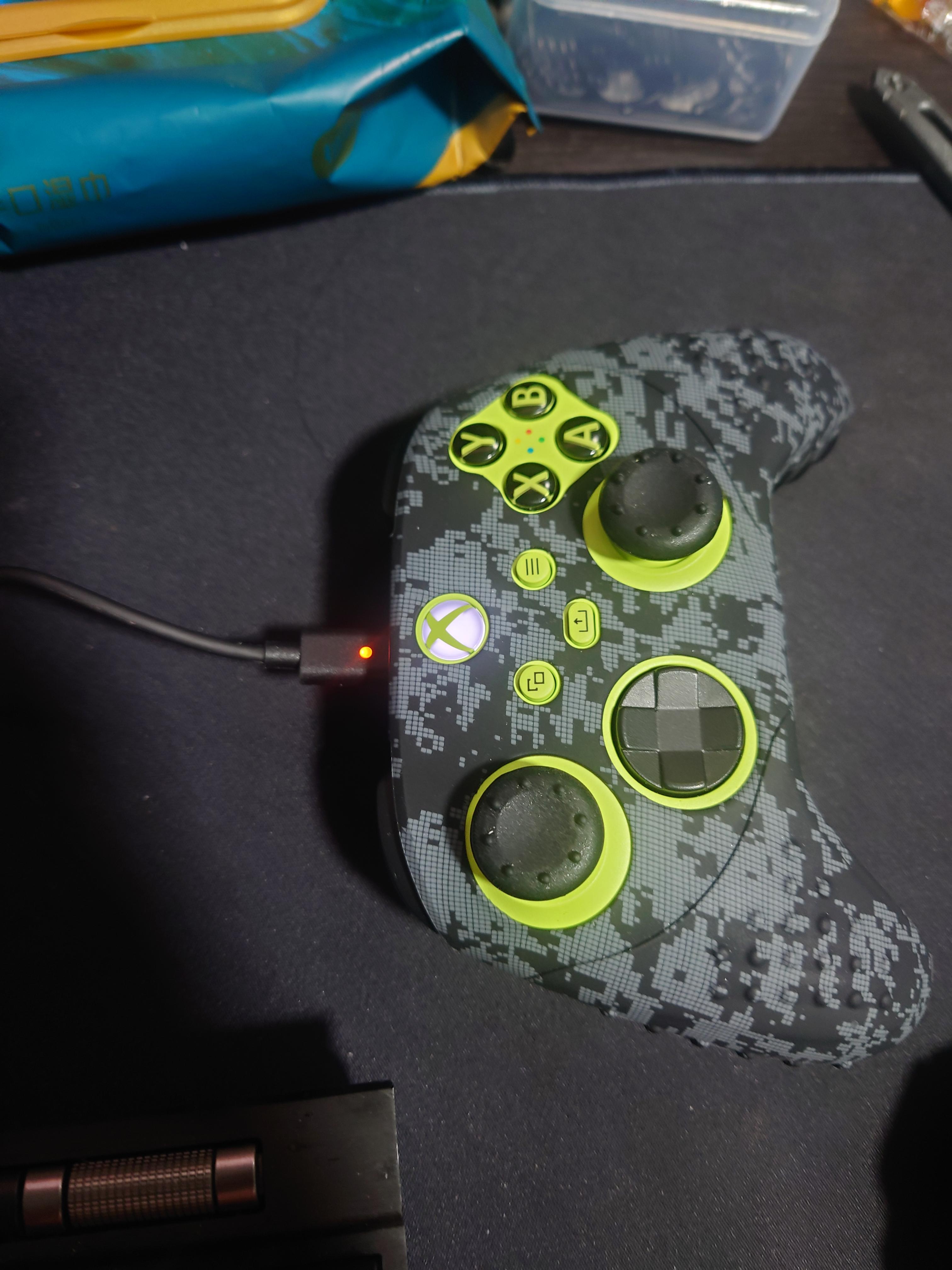 Xbox+无线控制器+USB-C线缆和Xbox+无线控制器+USB-C线缆 2020有什么区别？ - 知乎