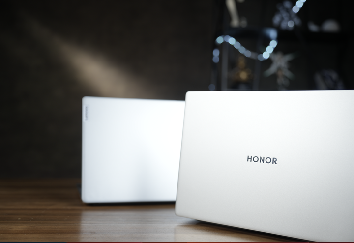 入门级轻薄本的巅峰对决——荣耀MagicBook X 14 Pro&联想小新14对比评测 - 知乎