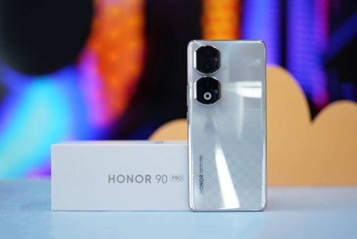 12GB+256GB差价100元，荣耀90Pro对比magic5如何选？客观评价优缺点 - 知乎