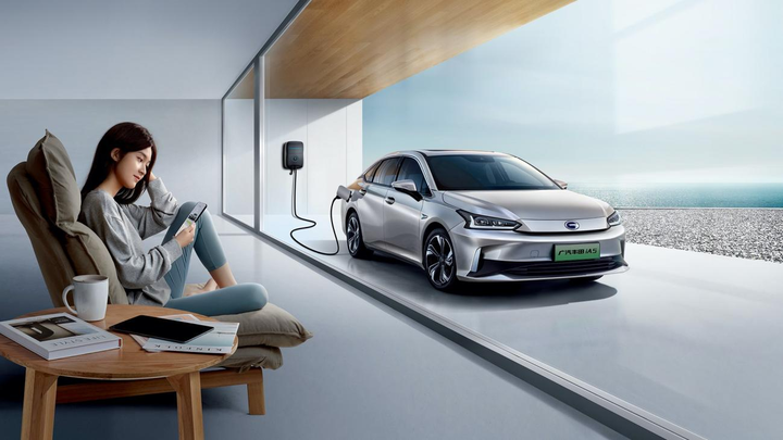 续航长！配置多！品质高！广汽丰田iA5产品实力再进阶 - 知乎