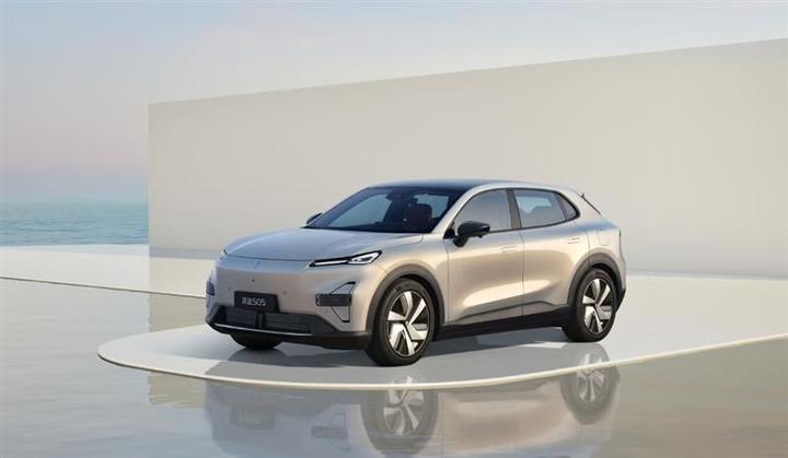 高品质家用纯电SUV，15万落地利银河E5和深蓝S05怎么选？ - 知乎