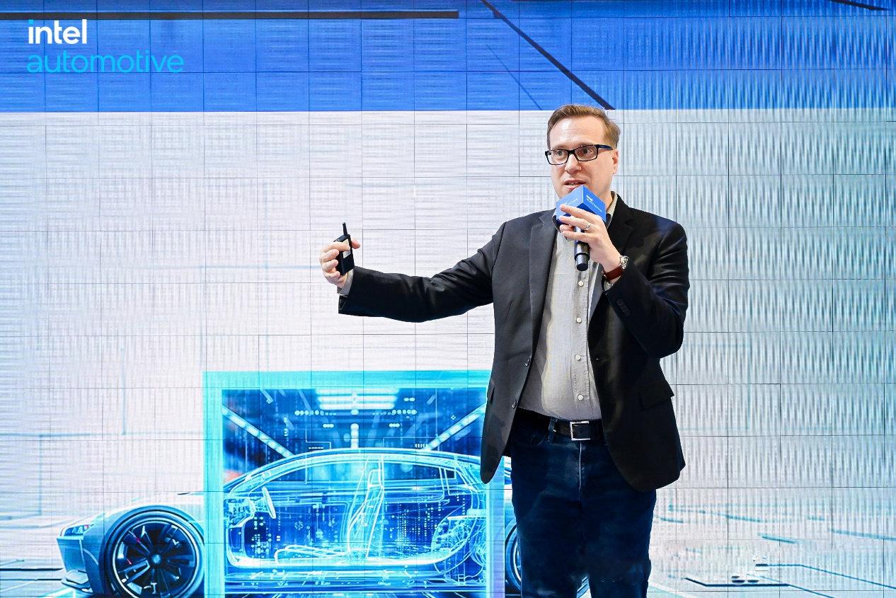 英特尔首秀2025上海车展，全车智能将会发展到什么程度？ - 知乎