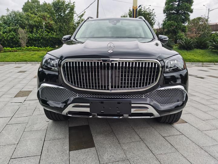 落地155万全新的“迈巴赫GLS600”您心动了吗？跟着小玉看看吧 - 知乎