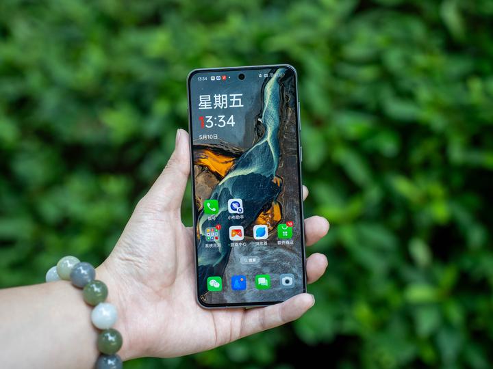 年轻人的全能AI水桶机，一加ACE 3V深度体验分享 - 知乎