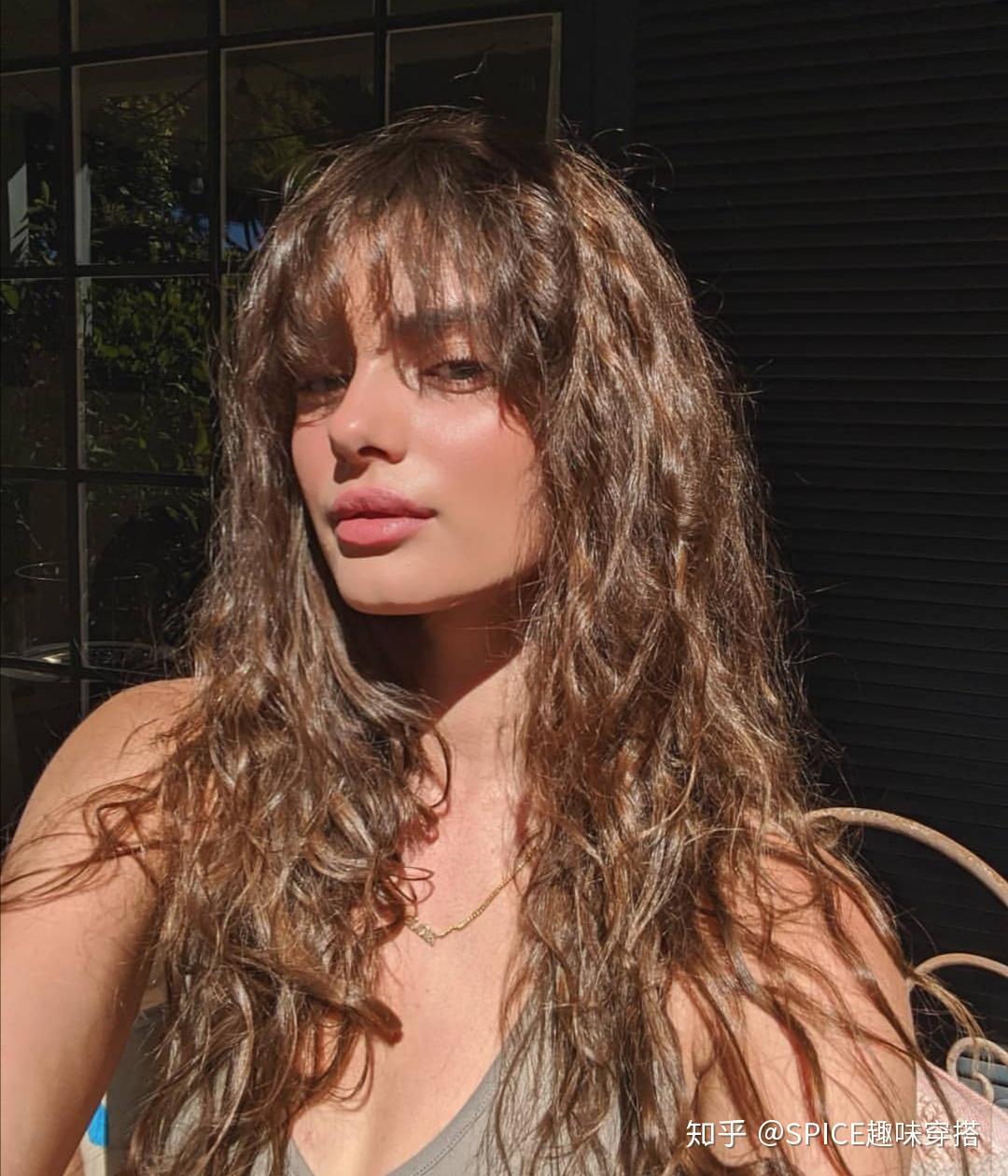 被称小奥黛丽赫本的维密天使，“美国甜心”Taylor Hill - 知乎