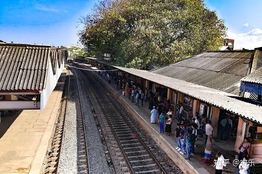 印象斯里兰卡（七）：千与千寻的海上小火车 - 知乎