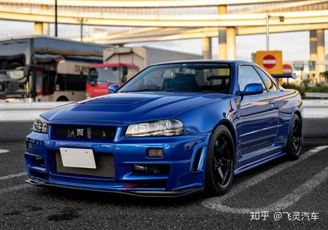 何为“战神”？NISSAN（日产）GTR来告诉你 - 知乎