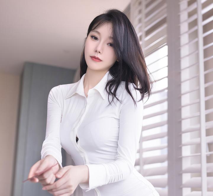 秀人网丨安然Maleah个人介绍和最新cos写真合集鉴赏 - 知乎