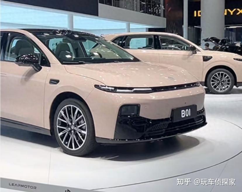 聚焦2025成都车展！10万级小鹏 MONA M03、零跑B01、秦L EV怎么选？ - 知乎
