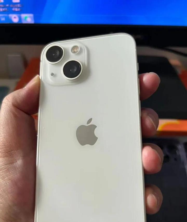 iPhone 13mini 小巧玲珑，实力规格强！粉丝买二手13mini，性价比高 - 知乎