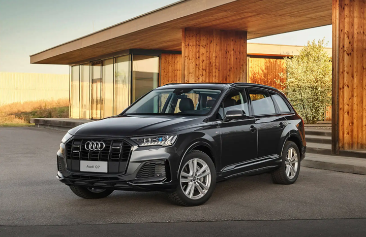 月销不及国产宝马X5零头，奥迪Q7销量不佳，是因为没国产？ - 知乎