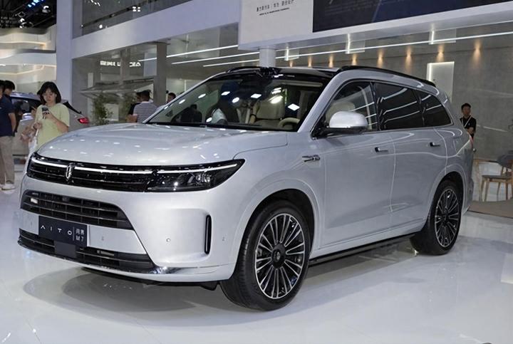 销量六连涨！定位中大型SUV，24.98万起，30天热销29997辆 - 知乎