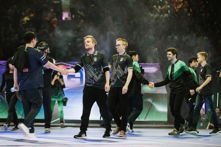 TI8主赛事第五日晨报：LGD1-2不敌OG掉入败者组 - 知乎