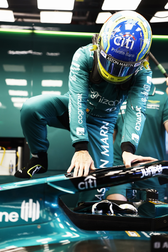 F1小科普：F1里的安全带是什么样的？ - 知乎