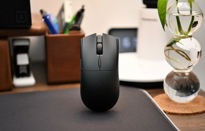 游戏鼠标 雷蛇毒蝰v3 和 罗技GPW三代 要怎么选？ - 知乎