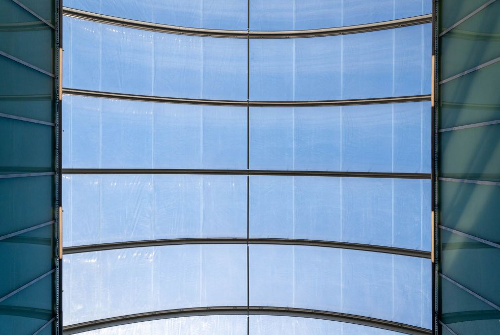 ETFE膜结构丨为地铁站内带来充足的采光 - 知乎