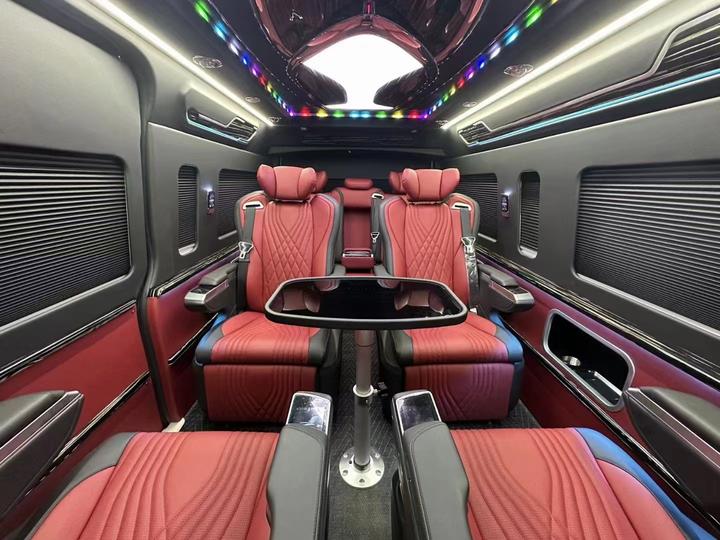 不受待见的丰田海狮定制9座？称之为货箱底盘的进口大型MPV - 知乎