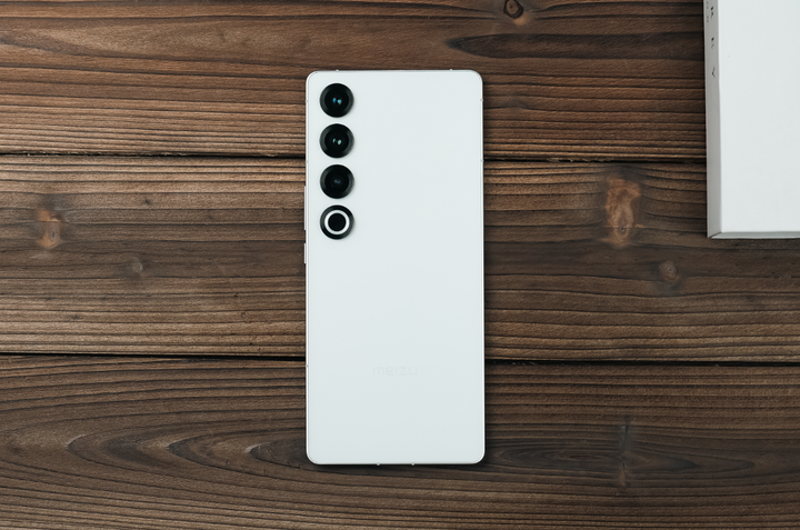 魅族高端机加速清仓，骁龙8Gen3+2K屏+无线充电，降幅高达2000元 - 知乎