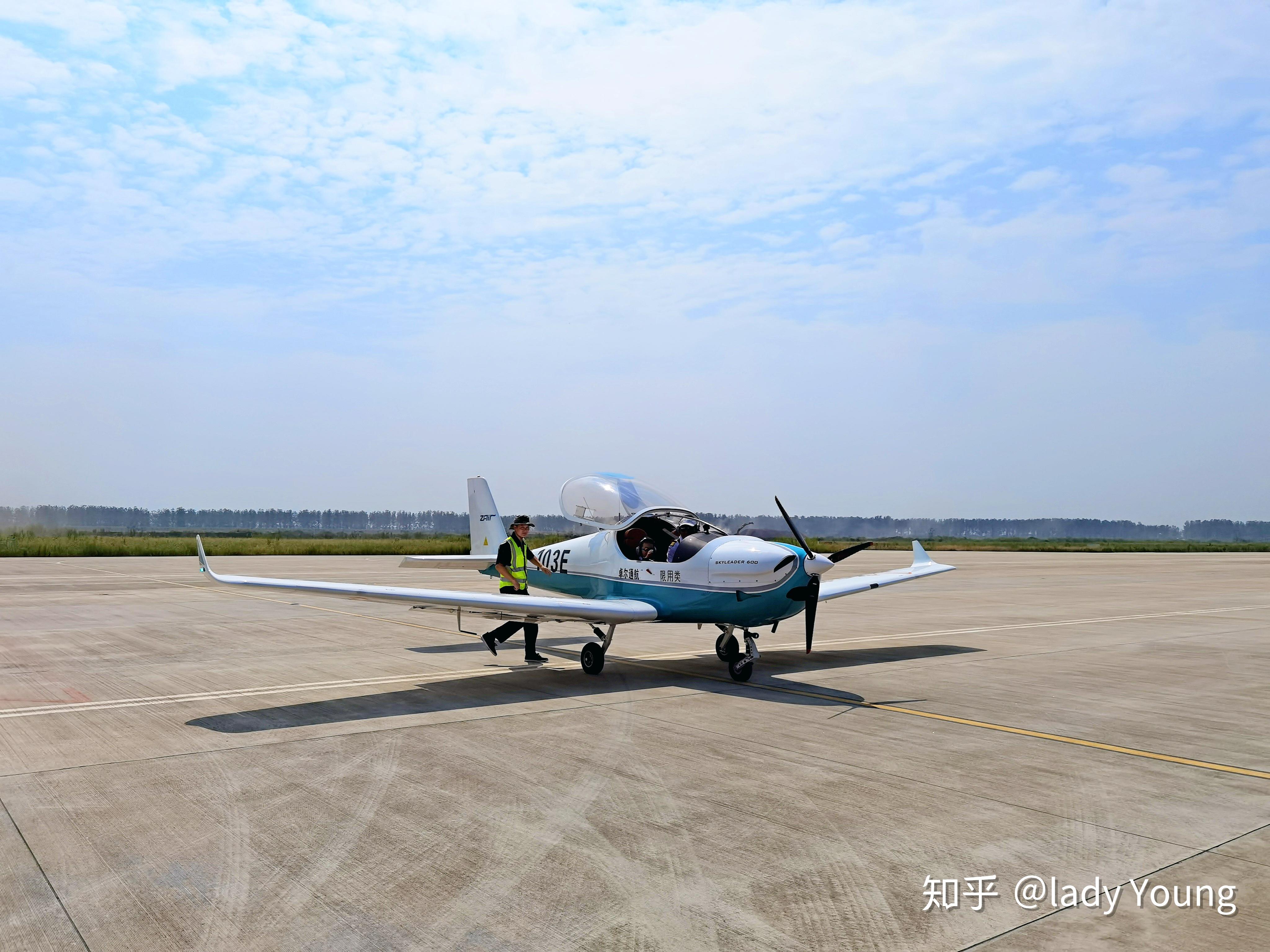 拥有一架卓尔领航者600（JA600）是怎样的体验？ - 知乎