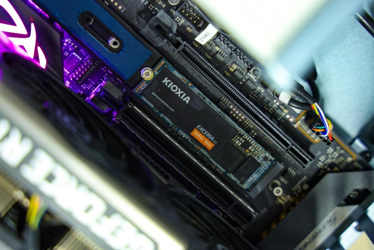 性能全开，流畅高效 EXCERIA G2 SSD 评测 - 知乎