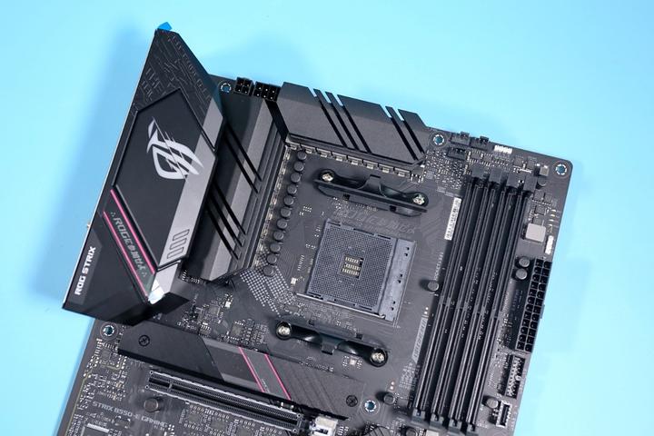 能媲美顶级X570！ROG STRIX B550-E GAMING主板评测 - 知乎