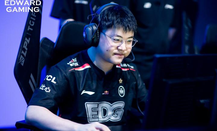 雷竞技资讯：尺帝被Uzi打服！Ruler再度评价巅峰Uzi谁都会被打爆 - 知乎