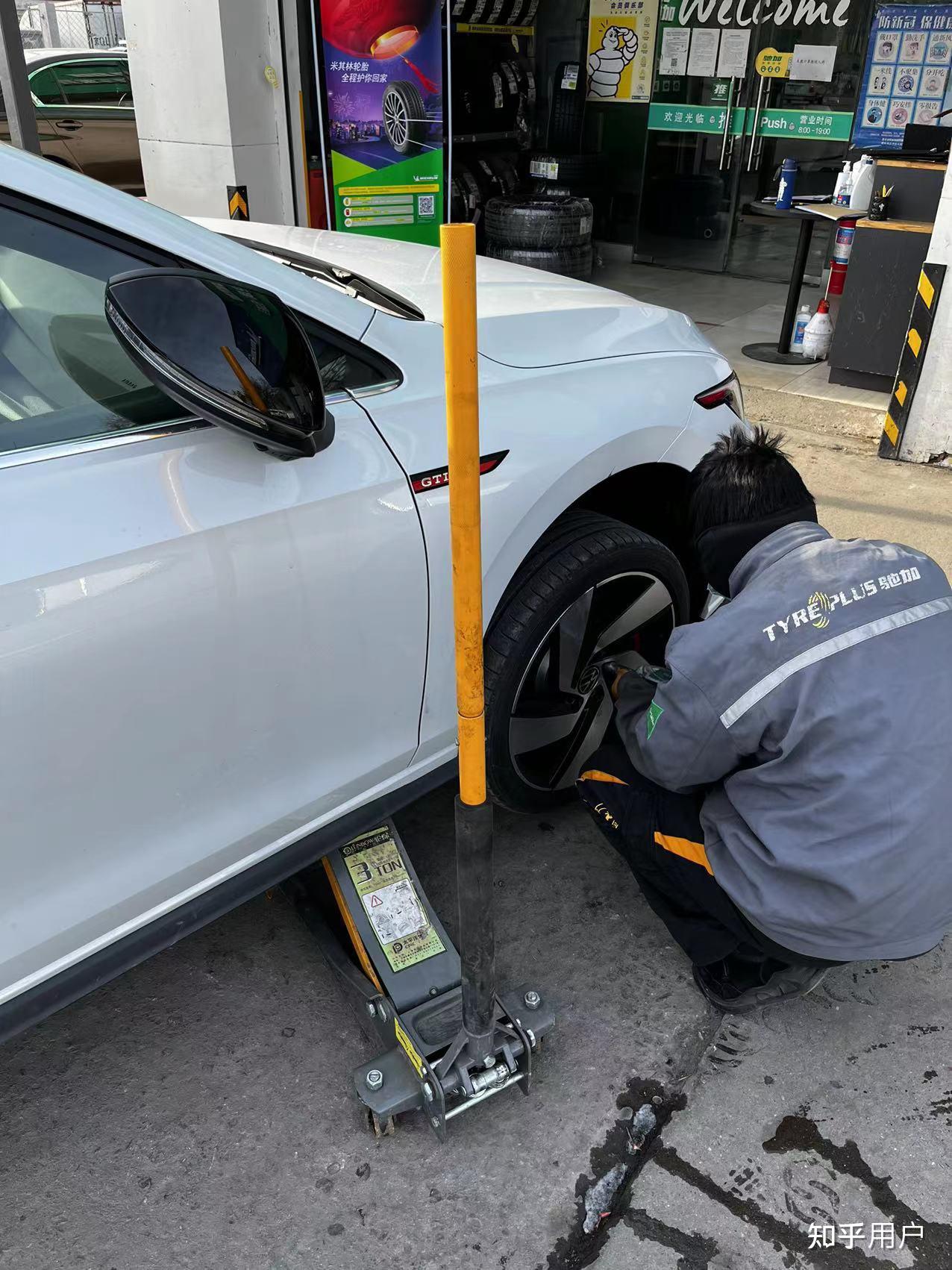 高尔夫8代GTi的真实油耗有多少啊？最近在纠结ct4和gti？ - 知乎