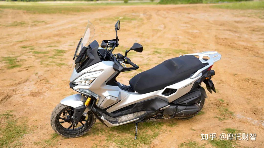 可以硬刚本田ADV350的旅行多面手—33980元光阳X350静态测评 - 知乎