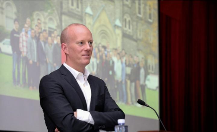 宇宙第一材料课题组、超级大门派、海外优青教父！Nature/Science专业户——Edward H. Sargent - 知乎