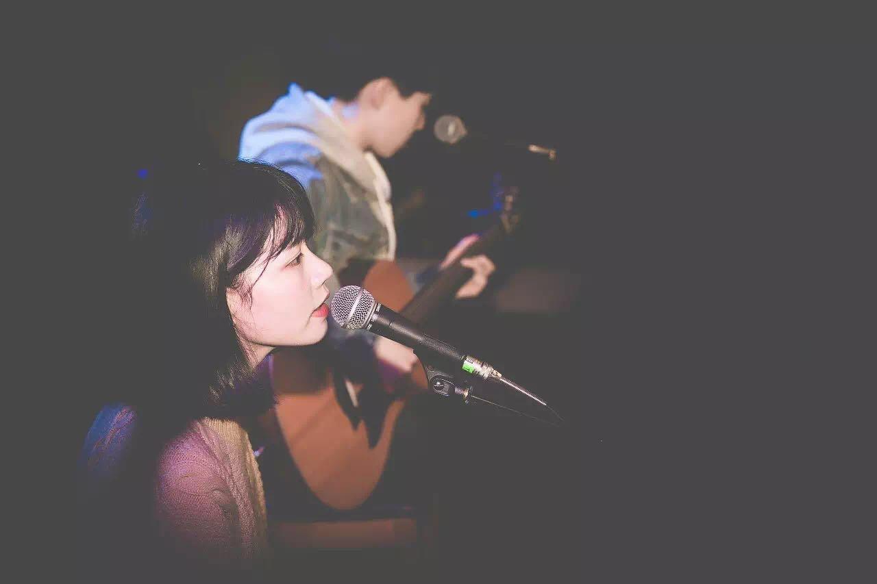 如何评价房东的猫？ - 知乎