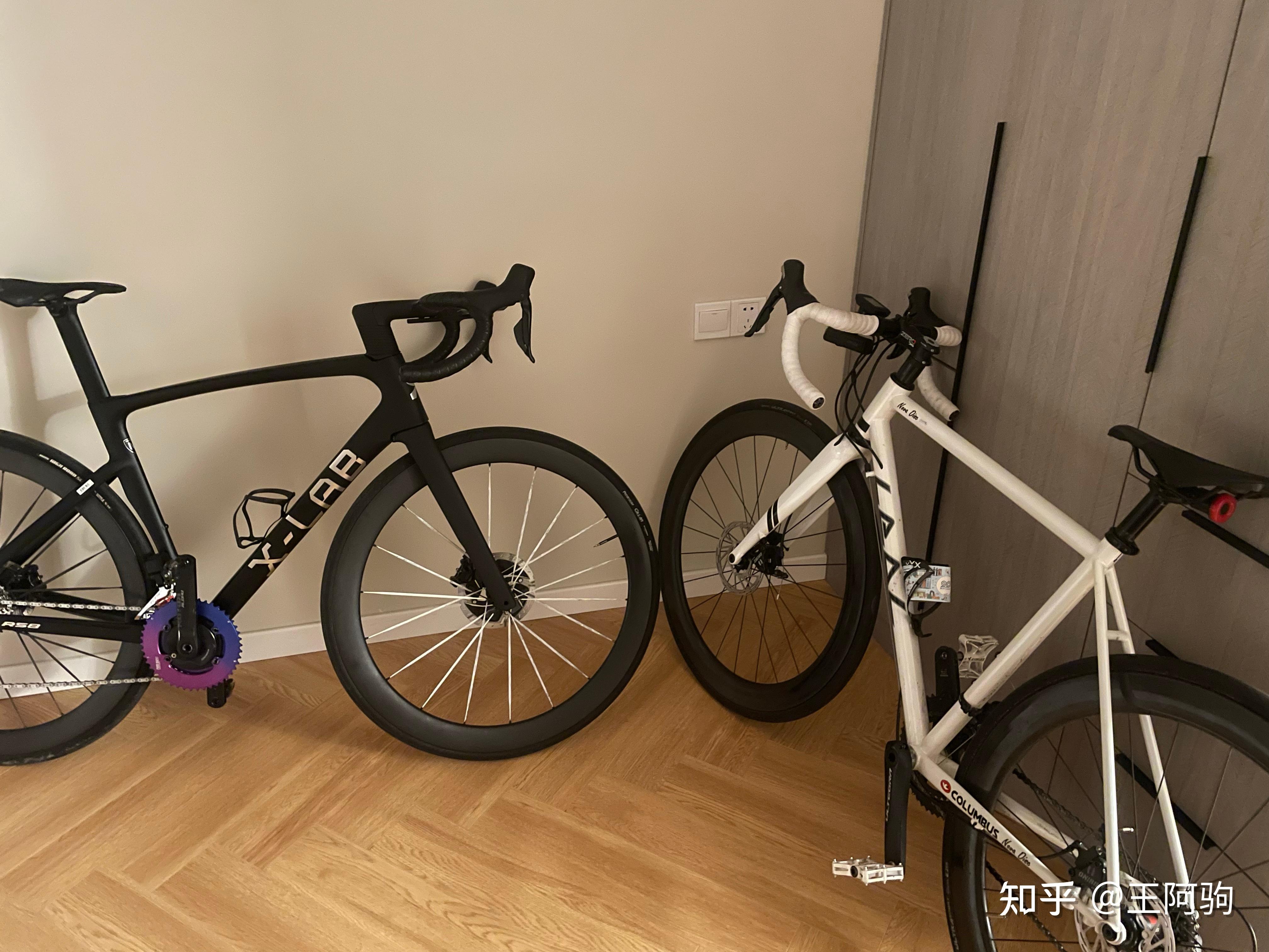 如何评价喜德盛 X-LAB 推出的整个车架都用了 T1100 碳纱的超轻公路车 RT9？ - 知乎