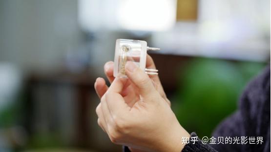 巴掌大小的摄影布光利器！金贝HD250MAX外拍灯上手体验分享 - 知乎