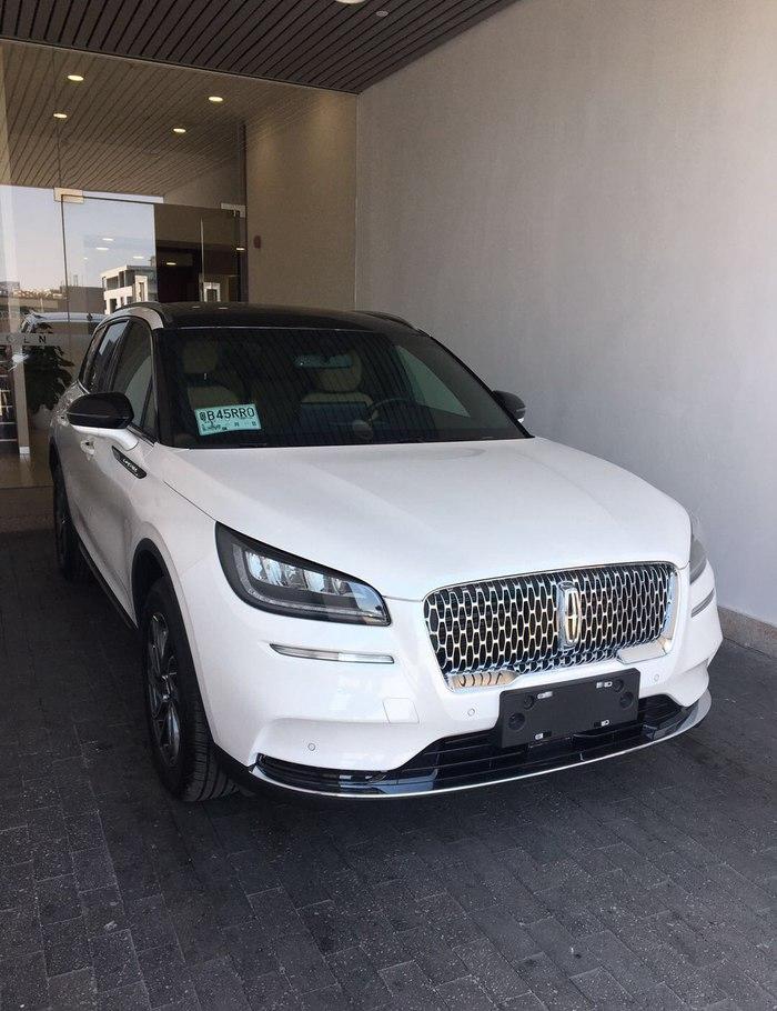 这豪车与X1、Q3同级，全系2.0T+8AT，24.68万起售，销量很出彩 - 知乎