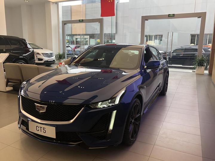 试驾凯迪拉克CT5，30万级它的操控真比宝马3系更纯粹？ - 知乎