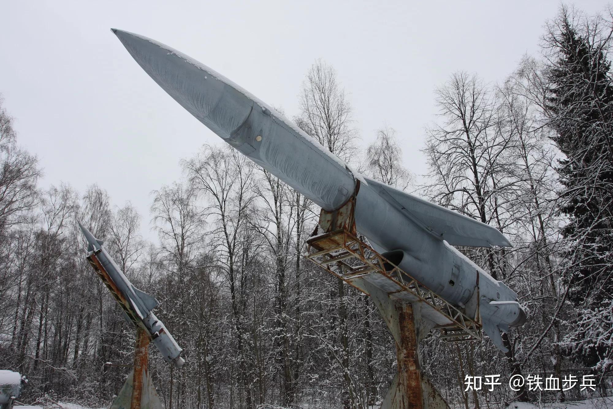 俄发射压箱底4吨重导弹，被乌轻松拦截，朝鲜急援600毫米重型火炮 - 知乎