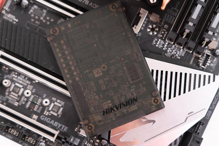 性能出色的高性价比产品： 海康威视E200P SSD评测 - 知乎