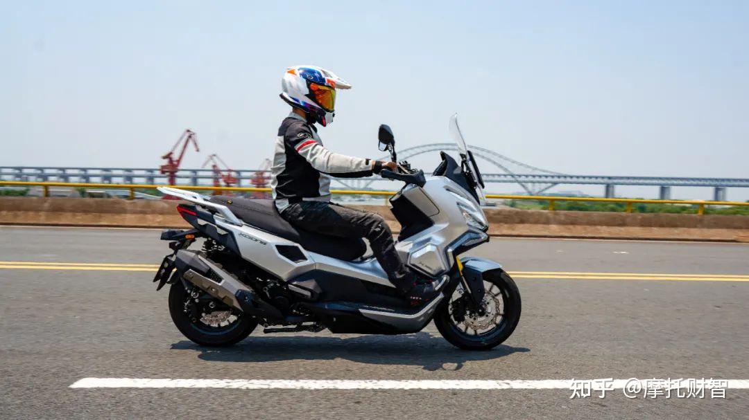 兼容得很好但不是平均主义—33980元光阳X350动态测评 - 知乎