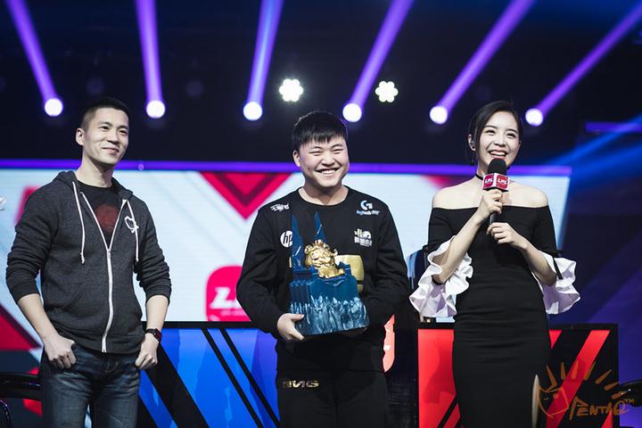 LPL W7赛场内外：Solo赛的那些台前幕后 - 知乎