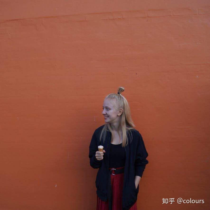 这个人是谁啊，我目前只是知道她好像是欧美的歌手，只是好想知道，是优秀的小众歌手吗？ - 知乎