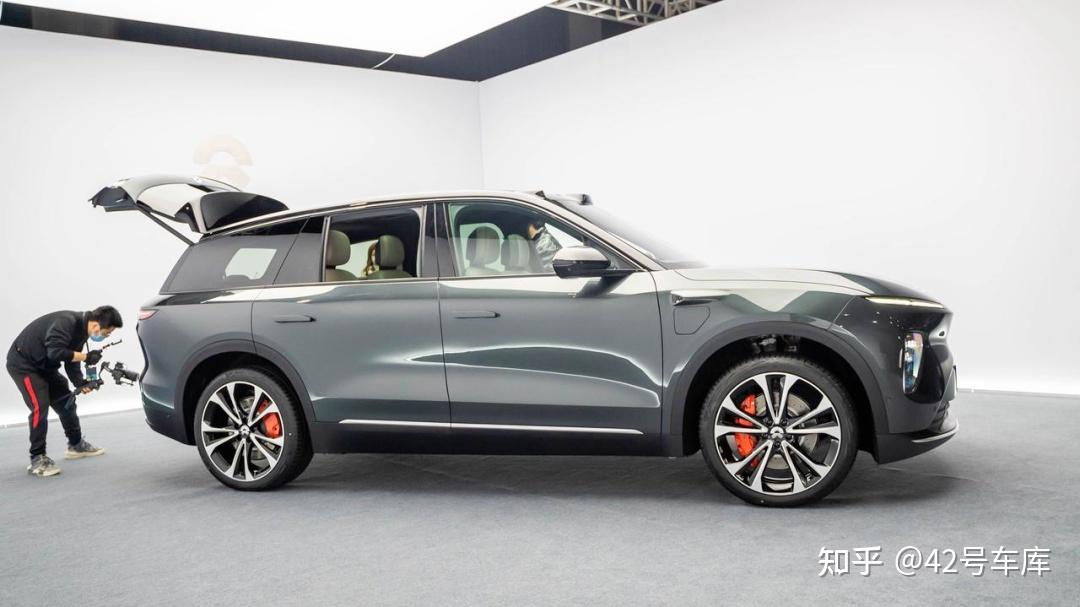 蔚来发布新款 ES8，该款新品有何亮点？ - 知乎